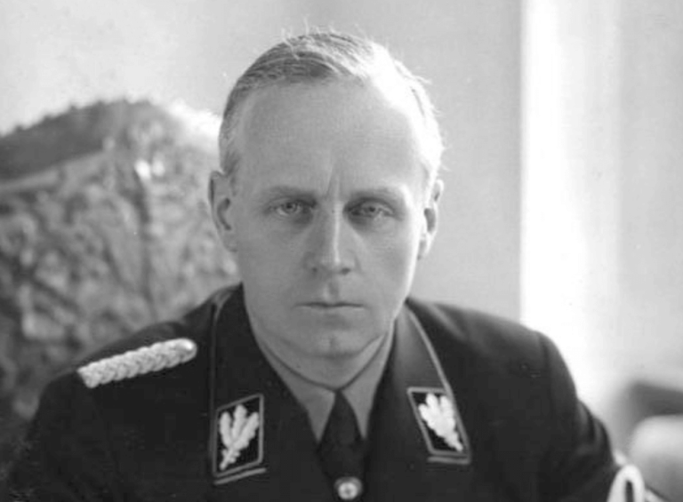 Joachim von Ribbentrop Kimdir? Nazi Almanyası'nın İkonik Diplomatı ve ...